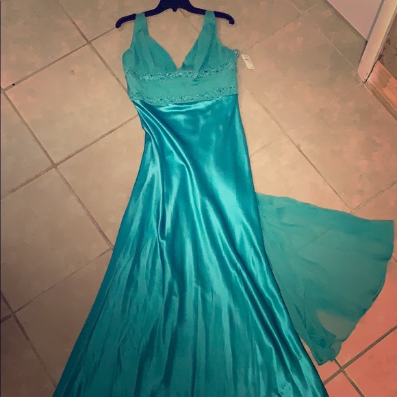 Neiman Marcus | Dresses | Beautiful Silk Formal Gown From Neiman Marcus ...